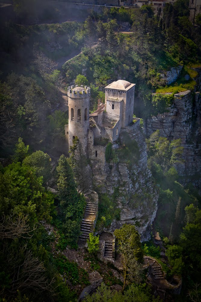 Budzinski Family: 2010-04-29 Terrasini, Sicily, Italy