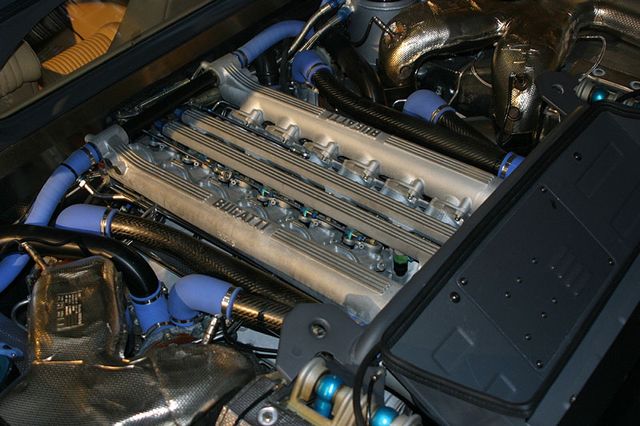 Luxury Cars Wallpaper: Bugatti EB 110 GT