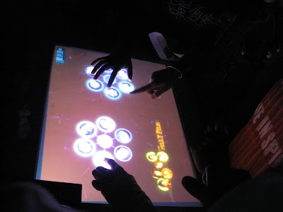 OoBI [Out of Box Interaction]