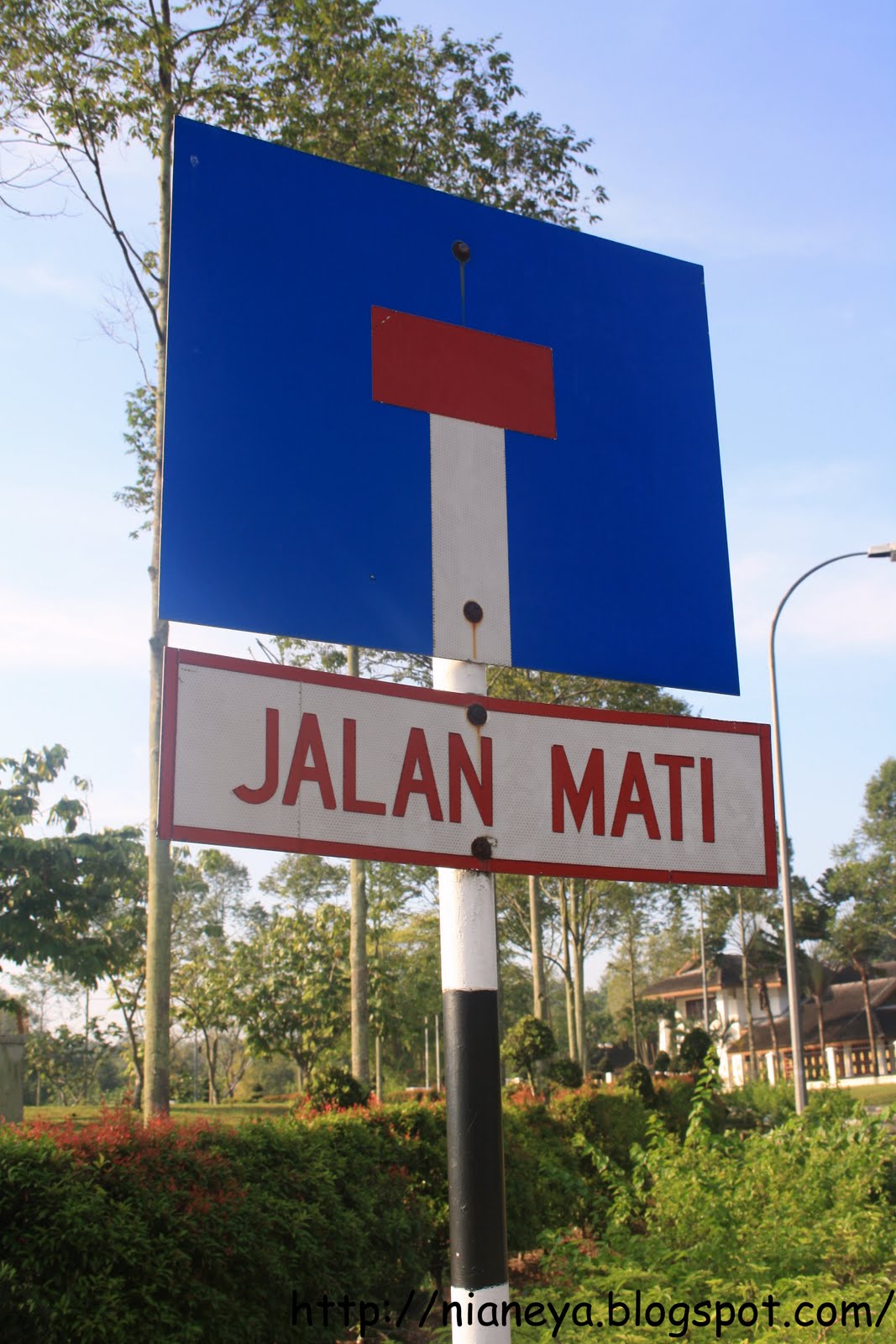 Kepentingan Mematuhi Papan Tanda Jalan Raya: semua Wajib tahu makna ...