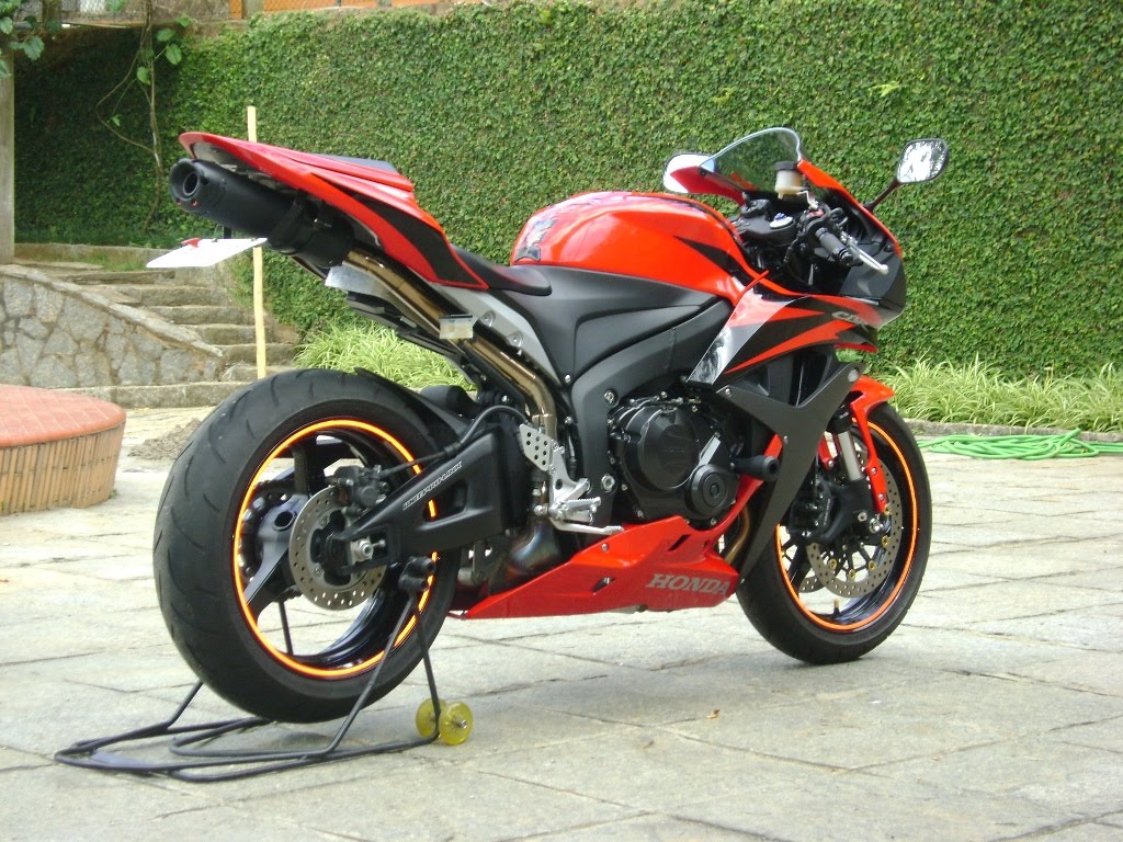 GR-1 racing