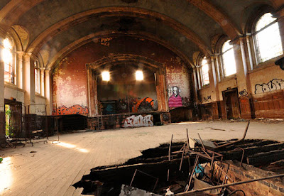 ArtHouse: Hellingly Asylum Mental Hospital Photos - StumbleUpon