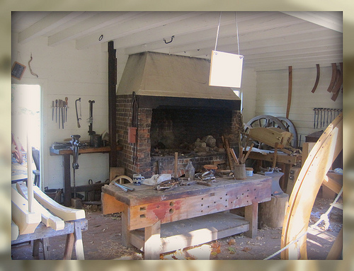 Living In Williamsburg, Virginia: Wheelwright's Workshop, Colonial ...