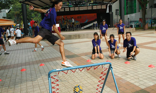 Iridescence: Tchoukball Experience