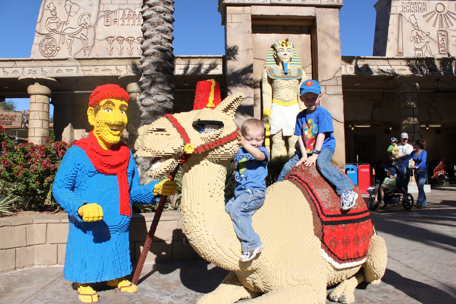 The Happy Pappy: Family vacation to Legoland/Disneyland