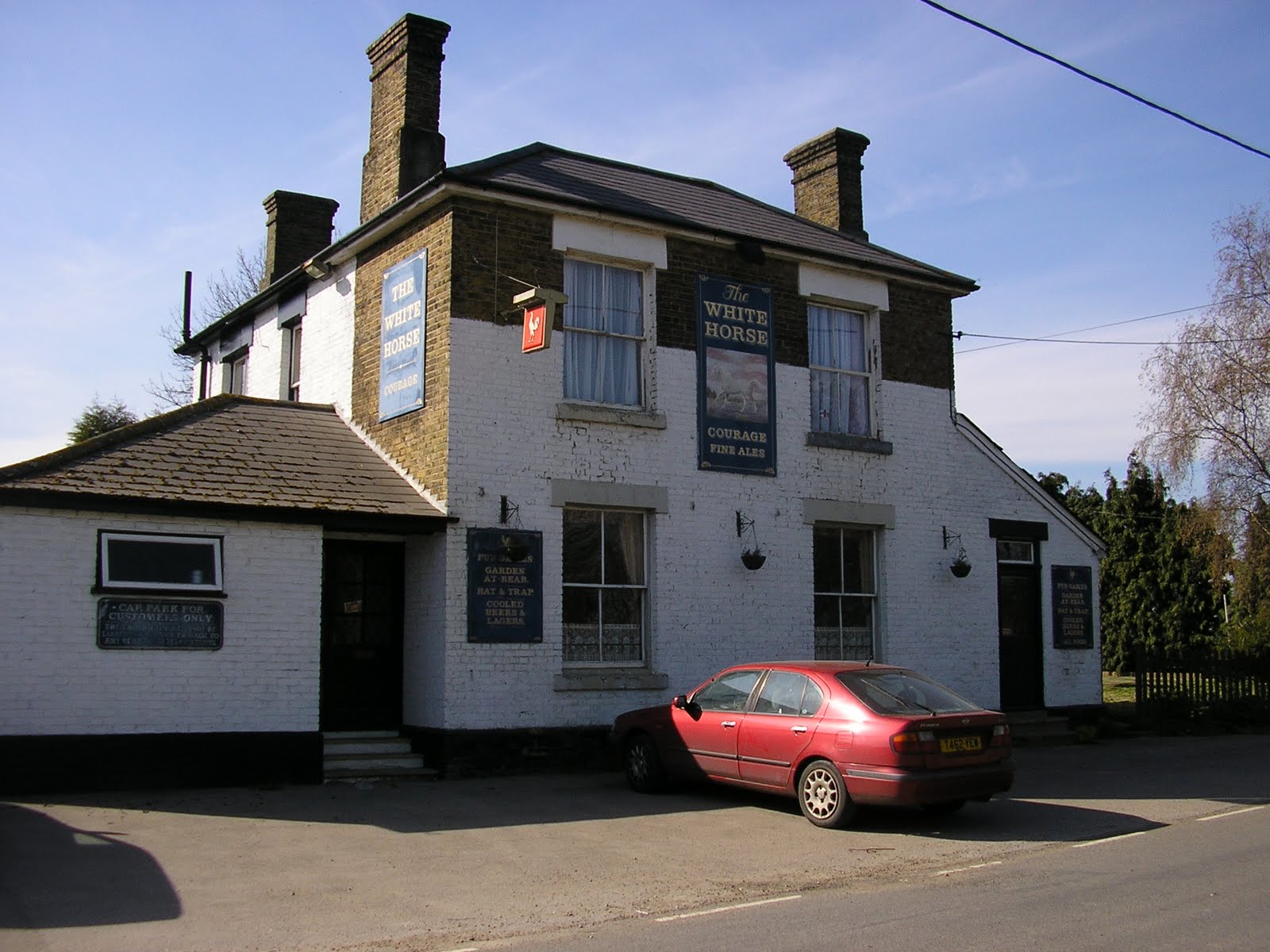 Notes from Kent's Hoo Peninsula: The White Horse, Upper Stoke