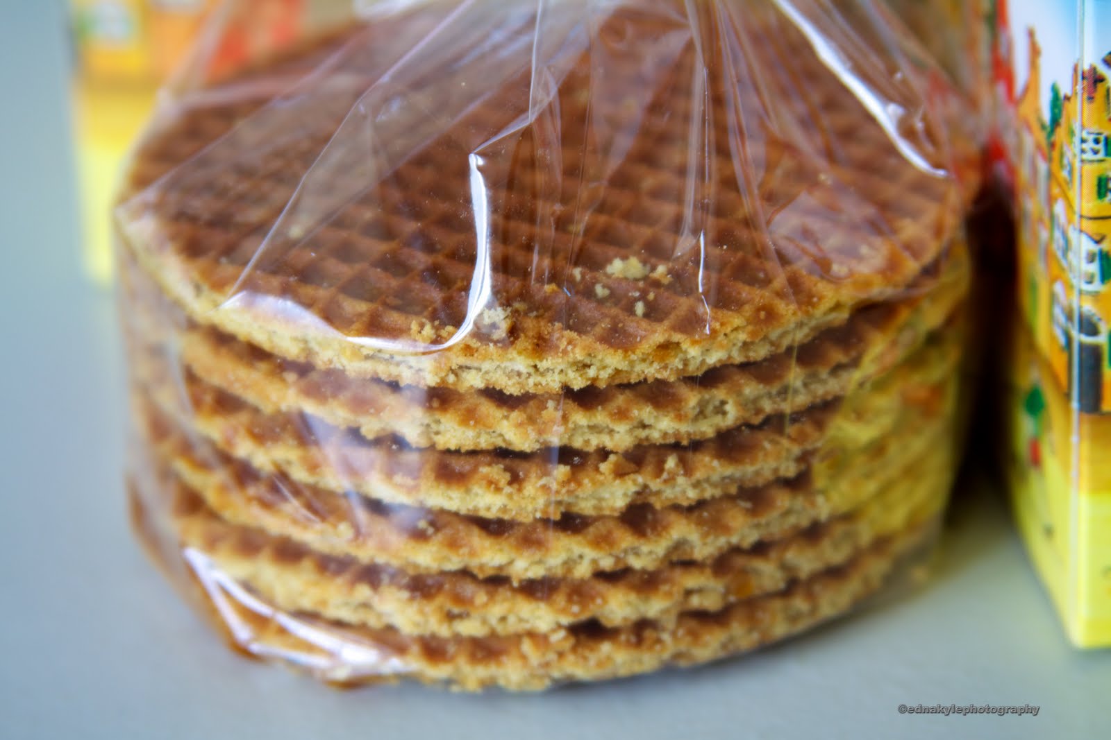 edna and kyle photography: Stroopwafels = Crispy Gooey Cookies