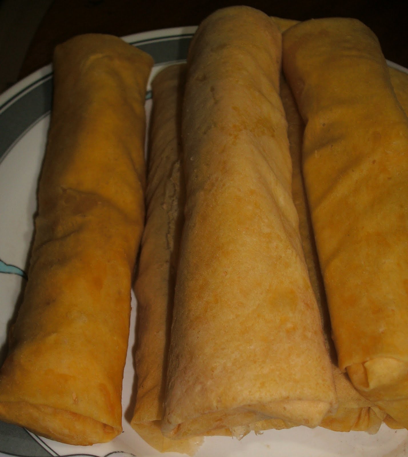 Diket na Malagkit: Turon