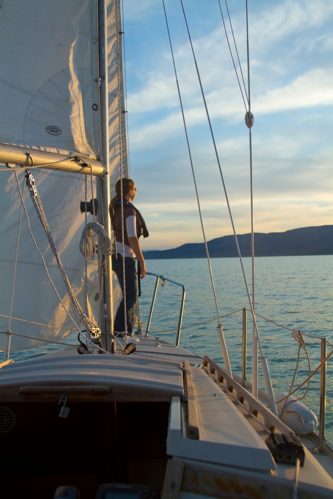 Evening Sailing with my Daughter – Unsinkable 2
