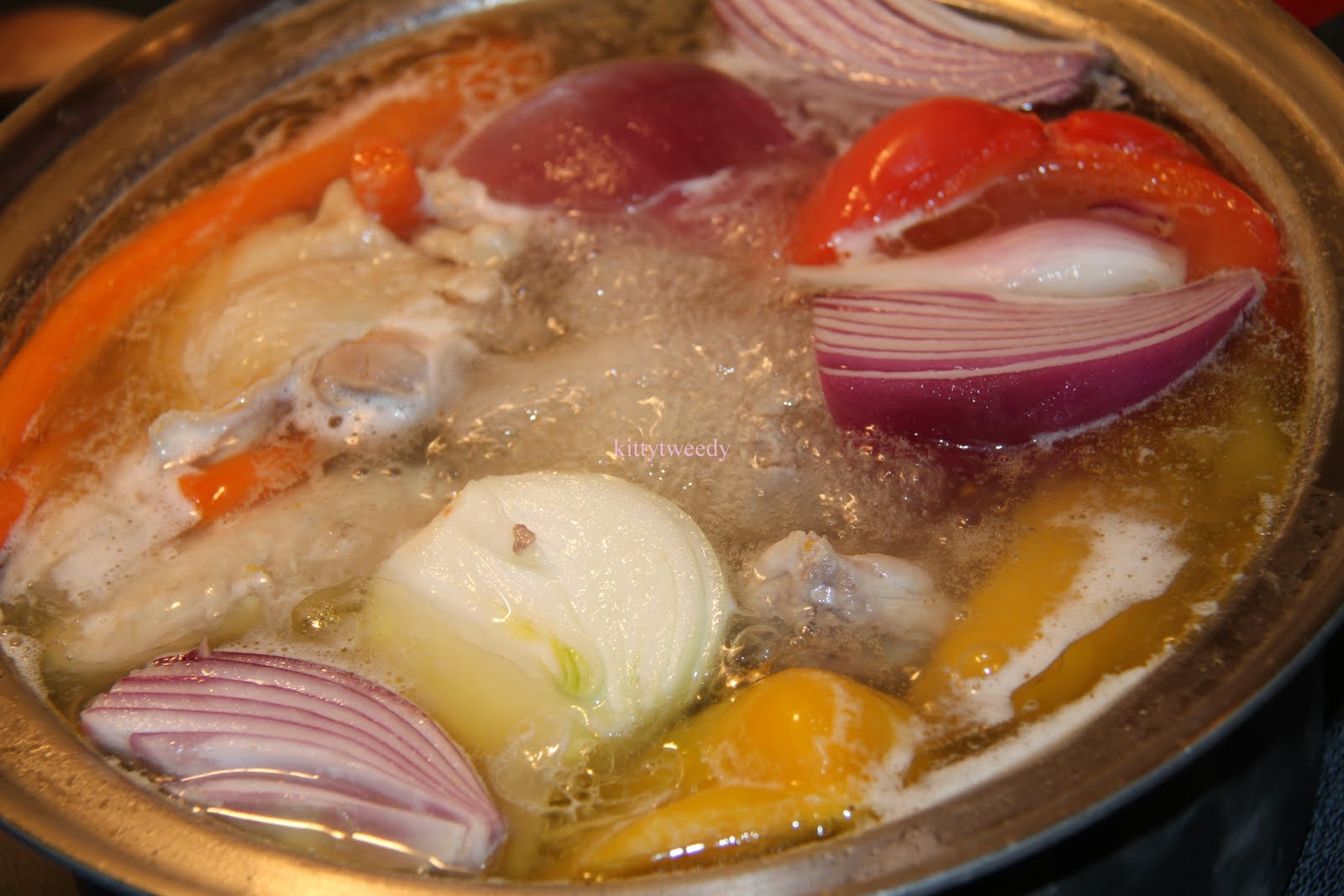 HomeMade by Angie: Romanian Dumplings soup/Supa de galuste
