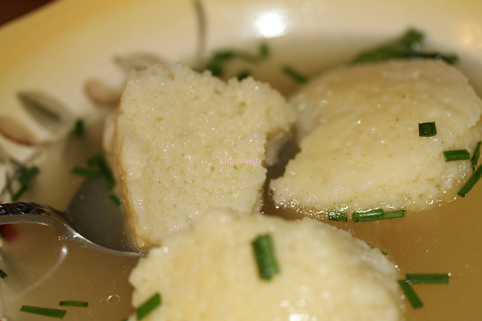 HomeMade by Angie: Romanian Dumplings soup/Supa de galuste