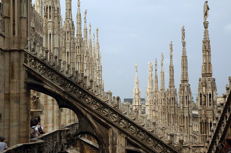 Vacanța esoterică: Domul din Milano - un poem in marmura