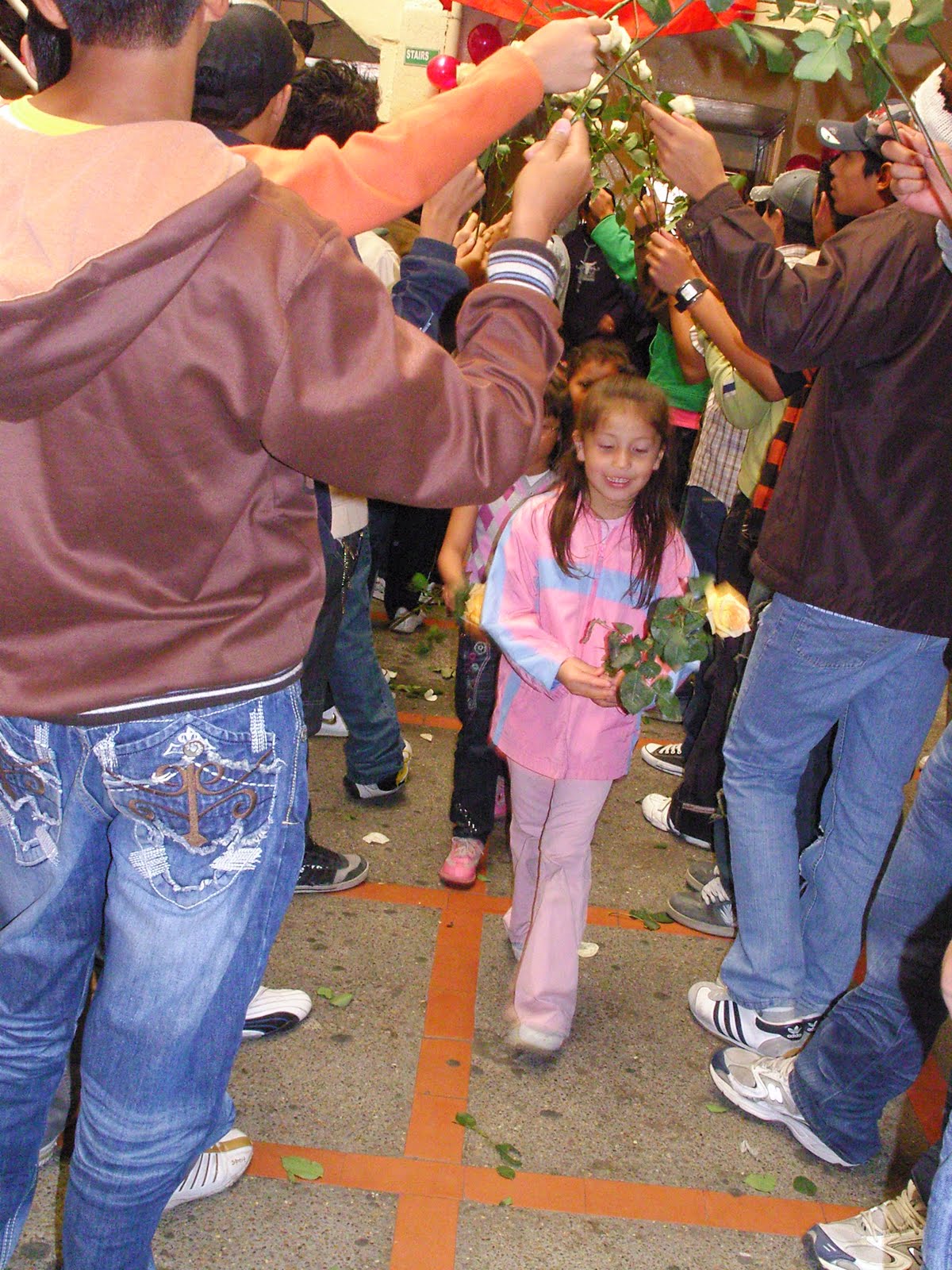 CORANTOS GRAN SABERIANOS: HOMENAJE A LA MUJER GRANSABERIANA 2009