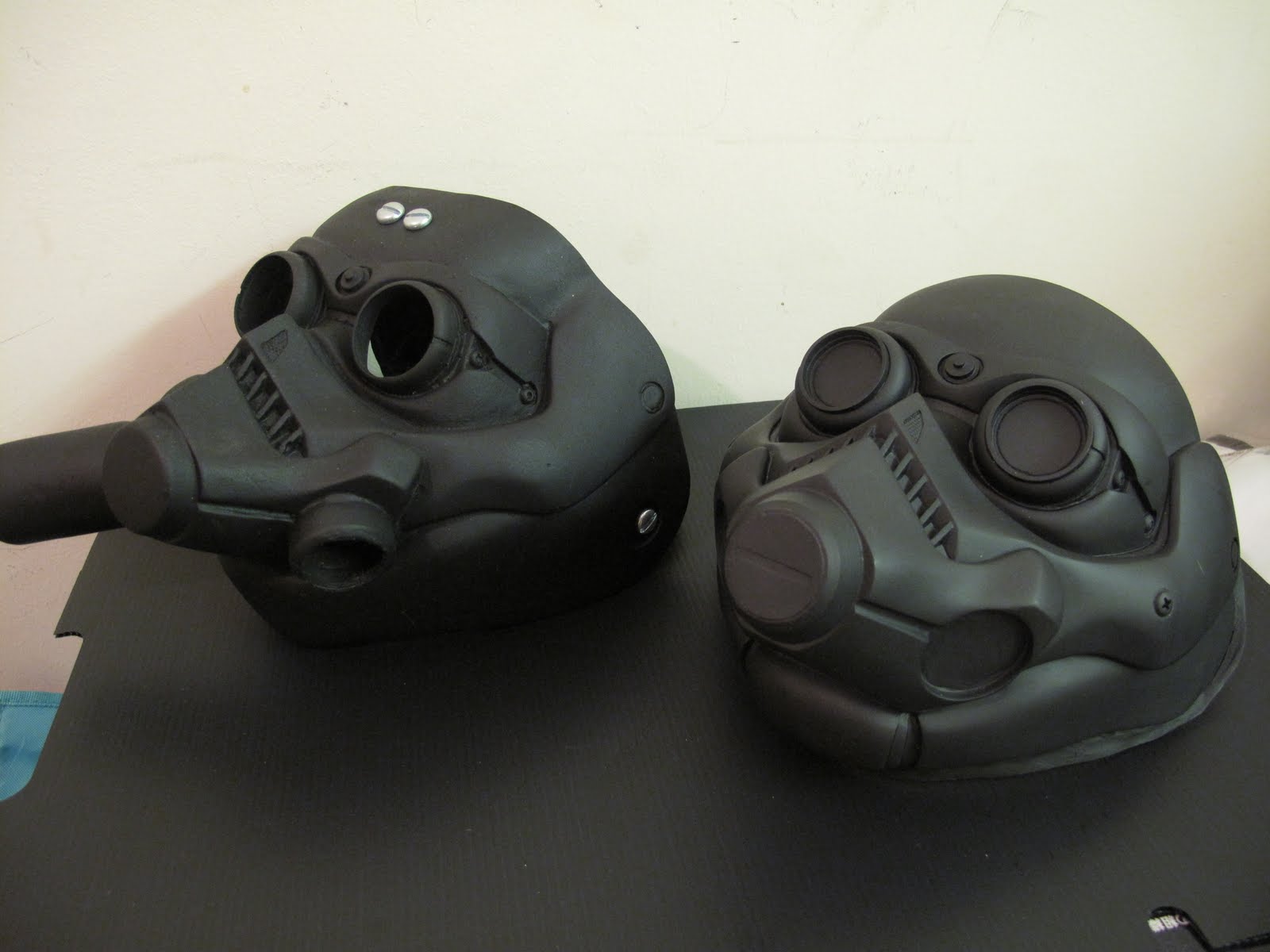 Kerberos Saga: Buildup helmet and mask kit + Nightmare Arour Studio's mask