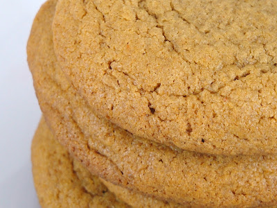 cumin and cardamom: Giant Ginger Cookies