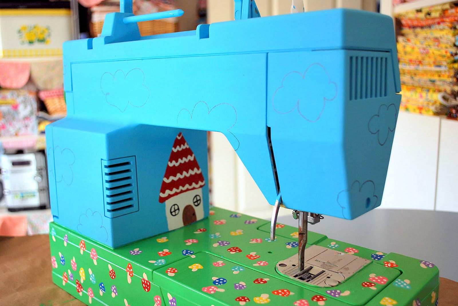 33stitches: My sewing machine! -revised