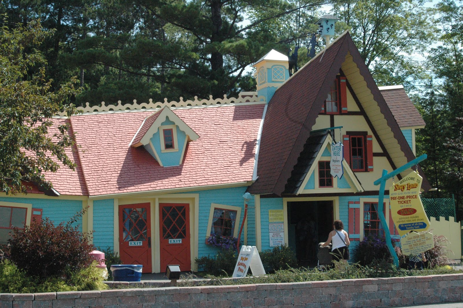 Pink Lady: Storyland!