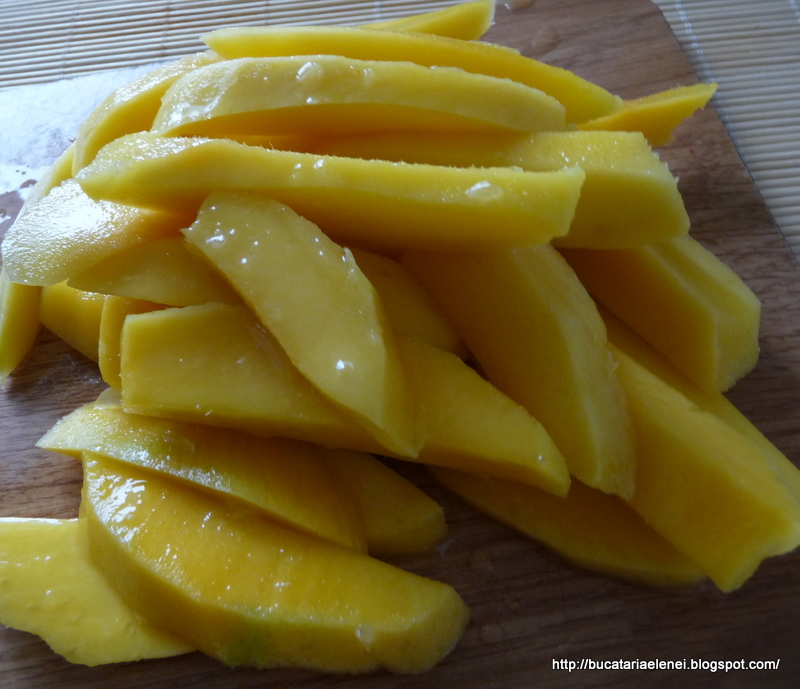 Bucataria Elenei: Desert delicat cu mango