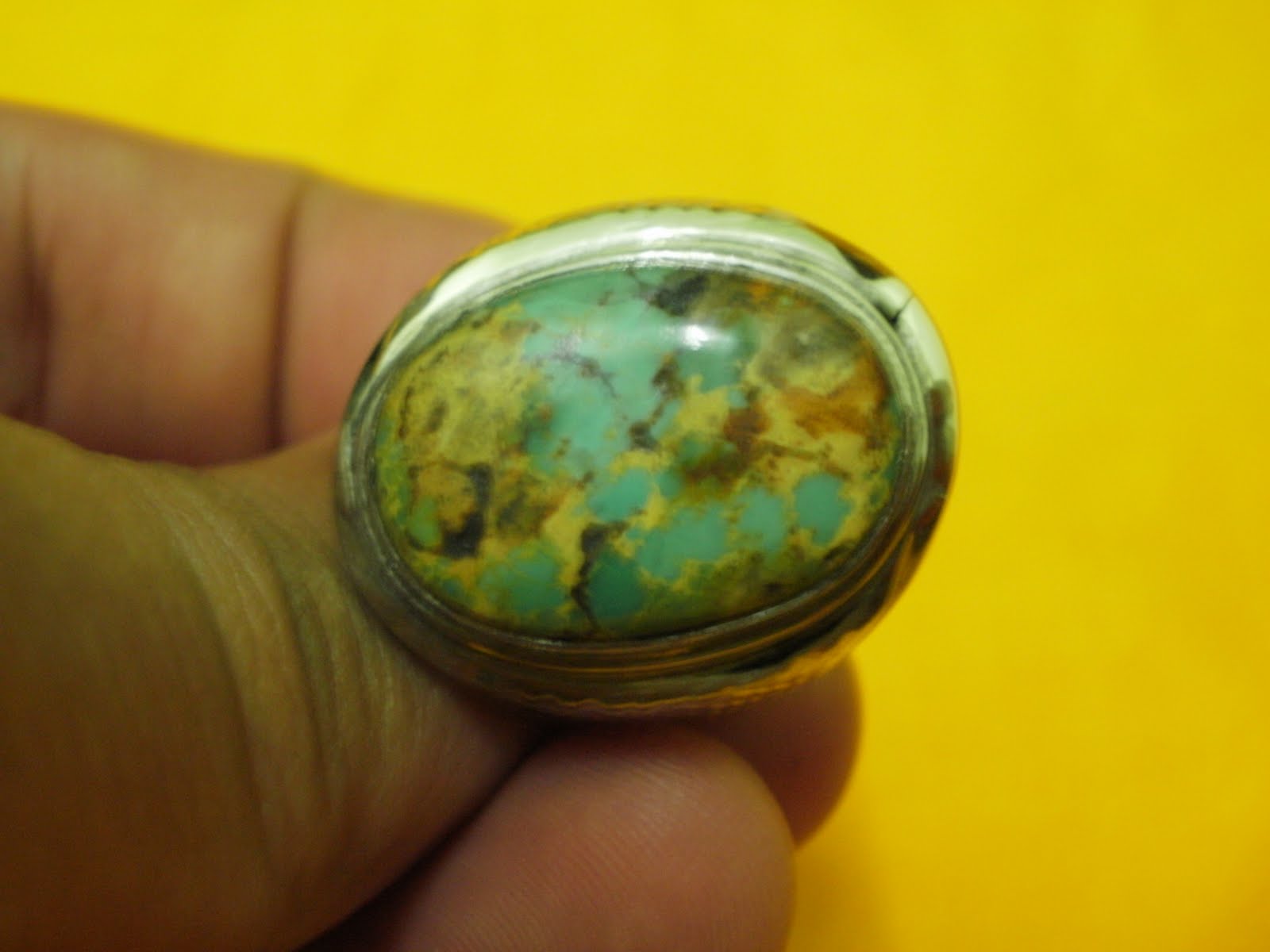 MISTIK 707 CORNER: CINCIN BATU FIRUZ