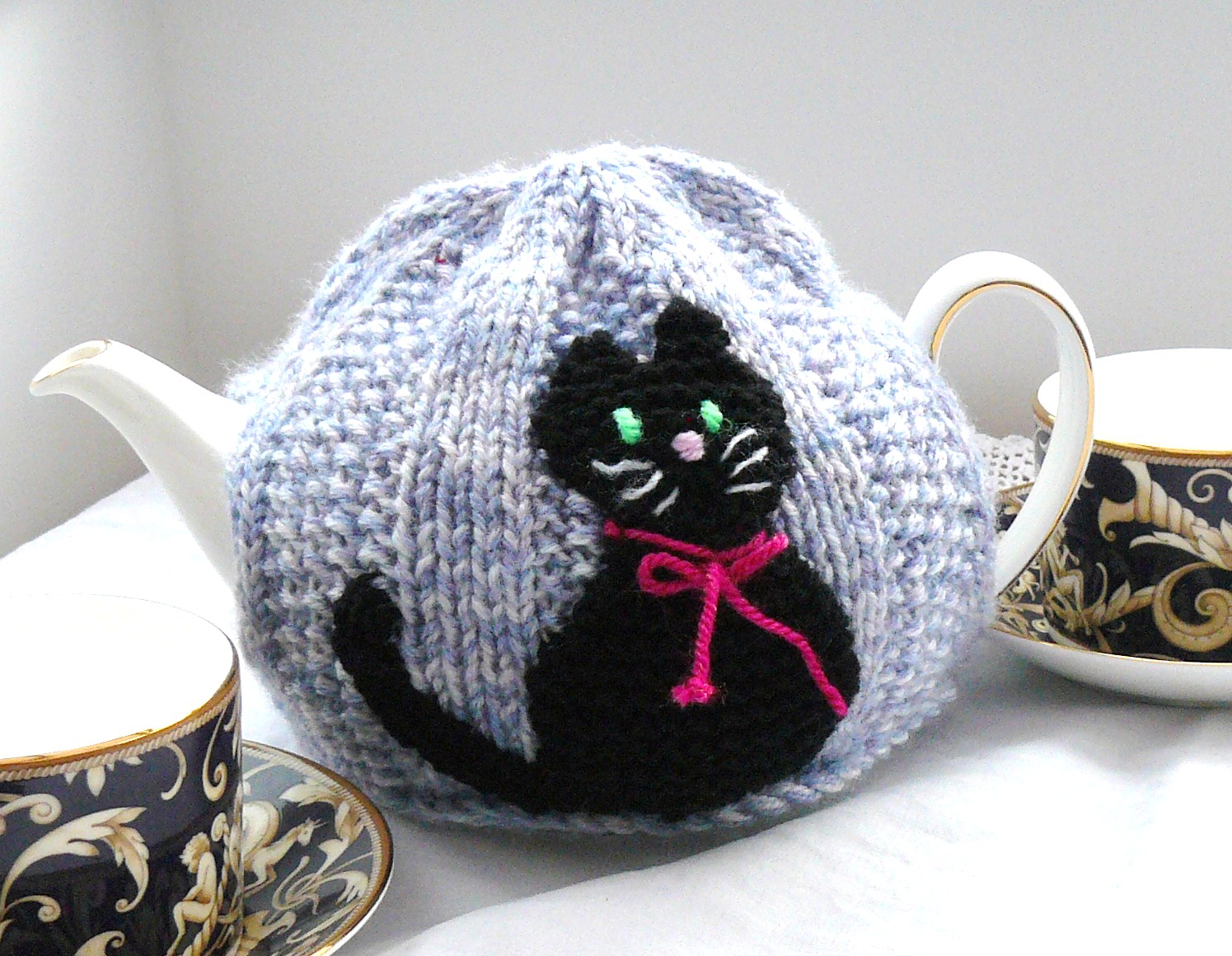 The Fluffy Duck: Handmade blue mix tea cosy with black cats