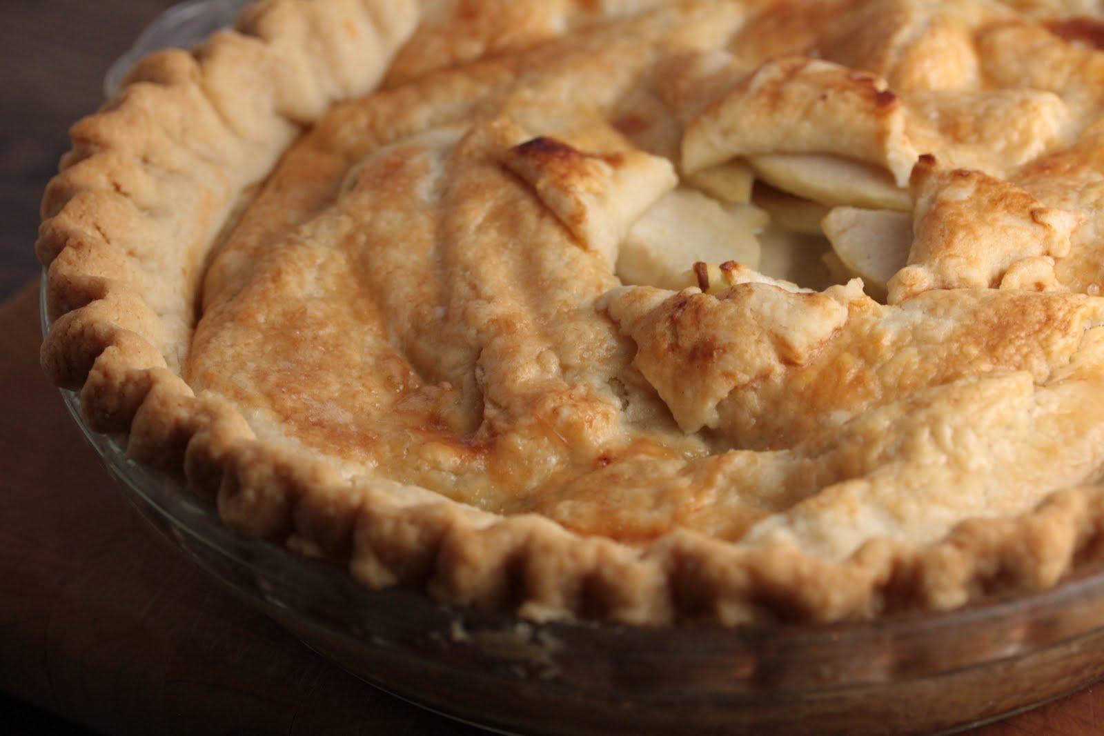 *the passionfruit*: presenting perfect pear pie