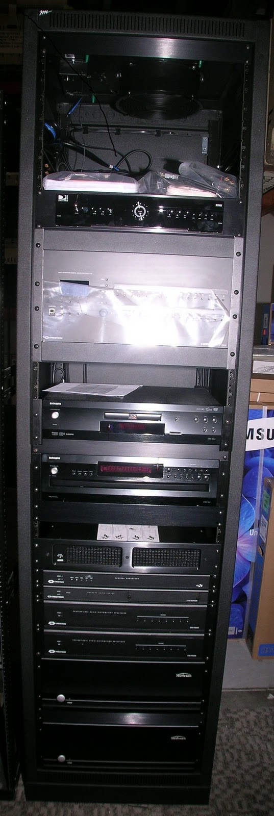 Kiwi Audio Visual: Rack ‘em Up: Sliding Equipment Racks Versus Built-In ...