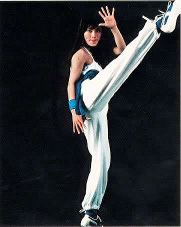 Etsuko Shihomi (Japanese Actress) ~ Bio with [ Photos | Videos ]