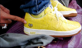 3 Sneaker Nerds: Croc SpongeBob Bapes
