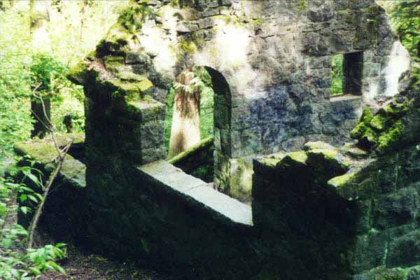 Northwestern Ghosts and Hauntings: The Witch's Castle - Portland, Oregon