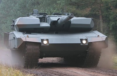 Chile-Hoy: Ejército chileno presenta sus tanques Leopard 2 a la prensa