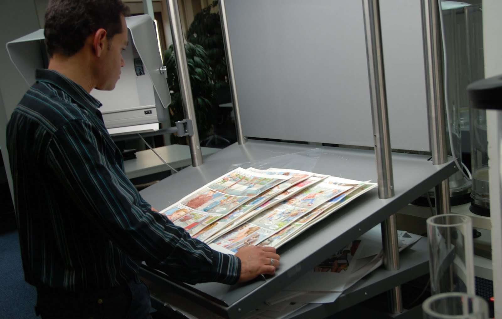 LES BD DE TITO: La photogravure pour "Les carnets de Laura"