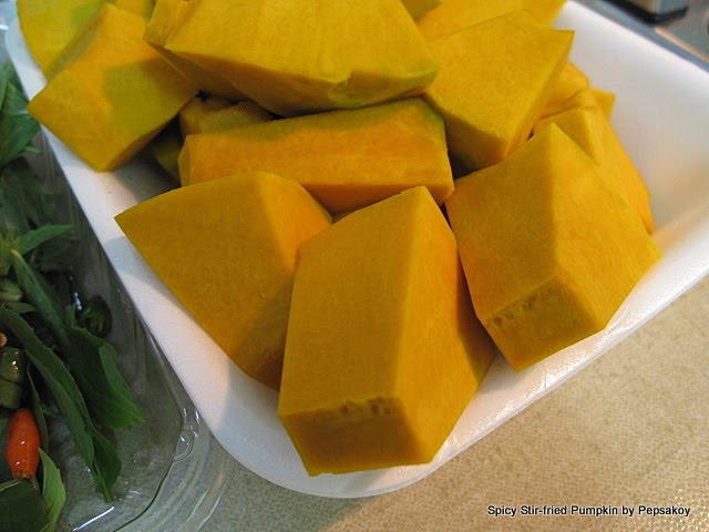 pepsakoy: Spicy Stir-fried Pumpkin with Thai Basil