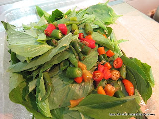 pepsakoy: Spicy Stir-fried Pumpkin with Thai Basil