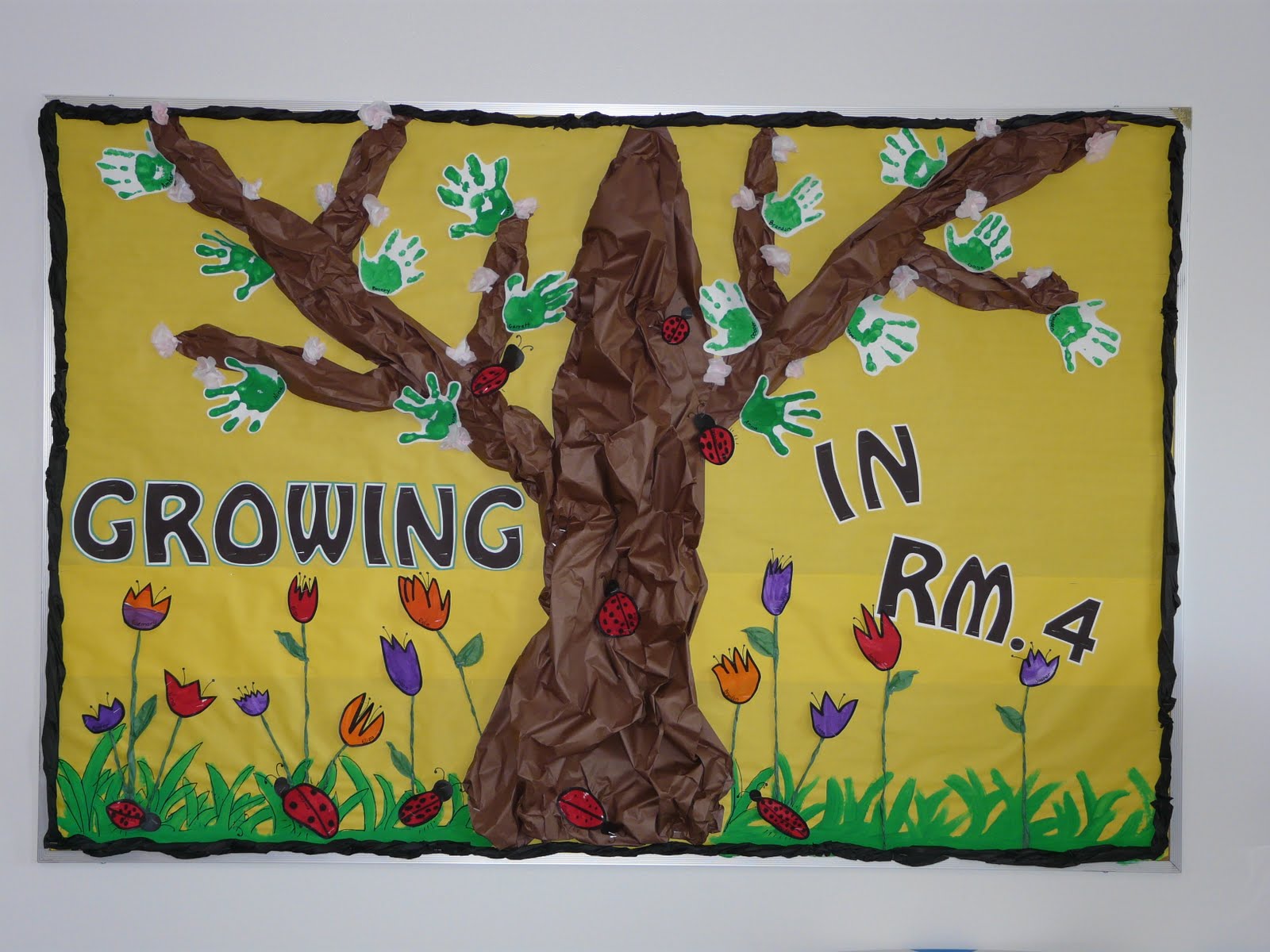 Bulletin Board Ideas: Spring Into Summer