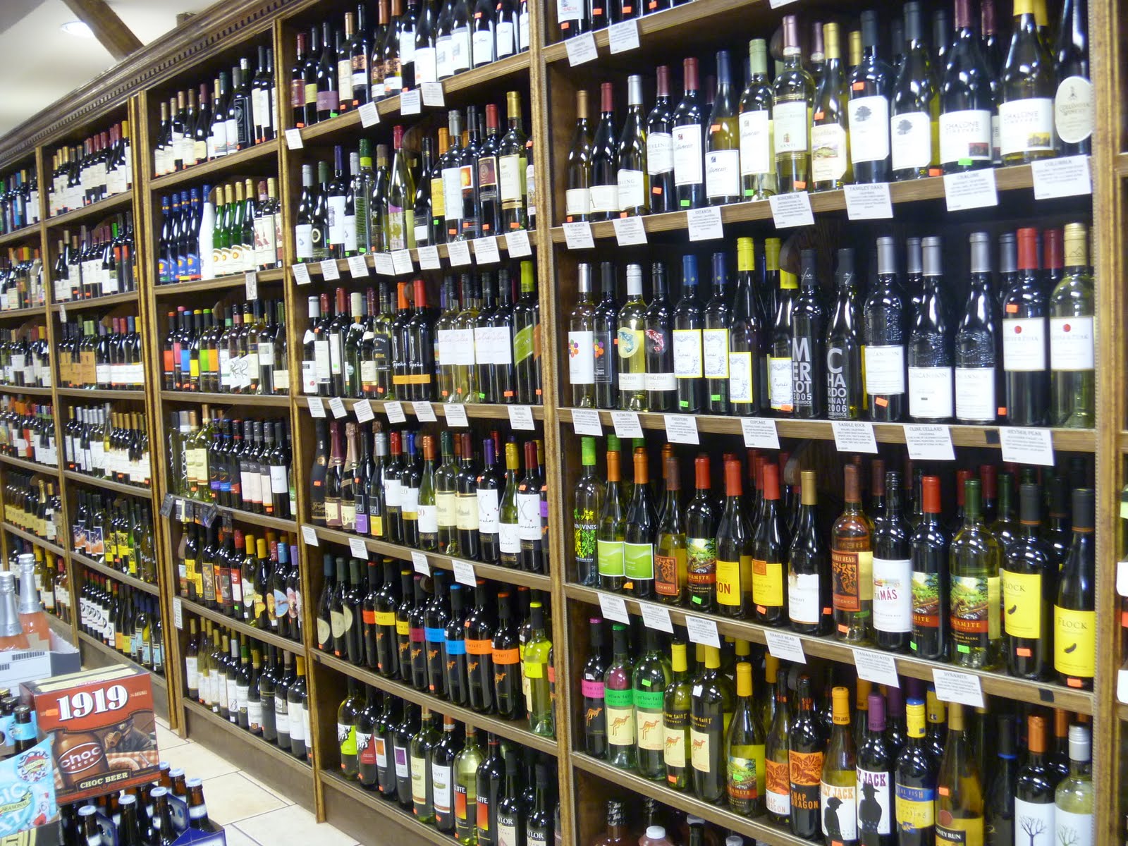 Highland Package Store: WINE