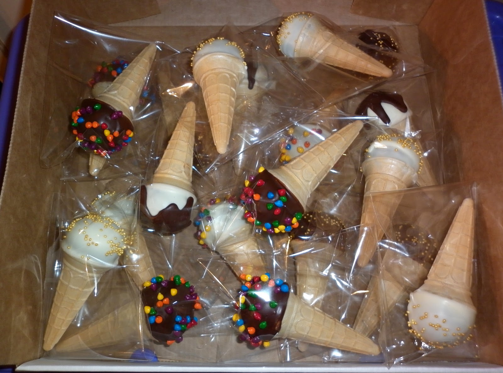 Caketopia: Bake Sale Goodies