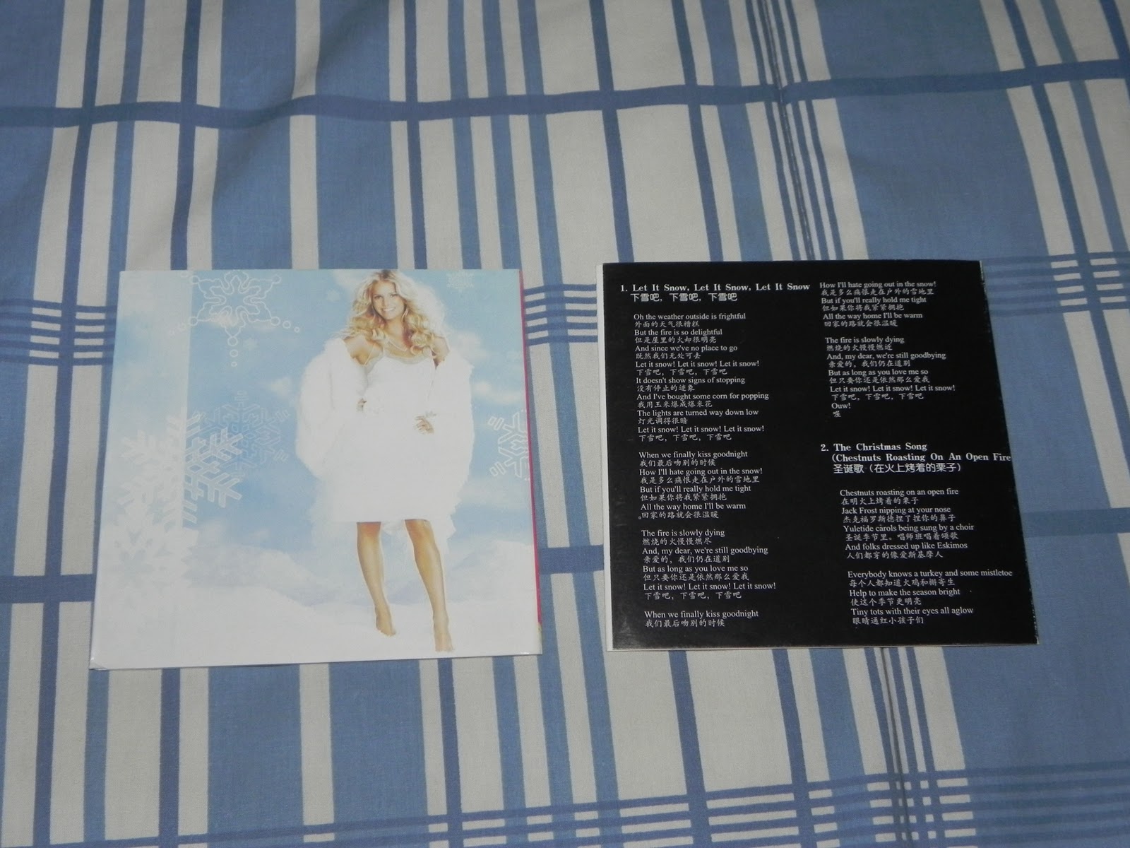 Publicafé Collection: CD ReJoyce The Christmas Album - Jessica Simpson