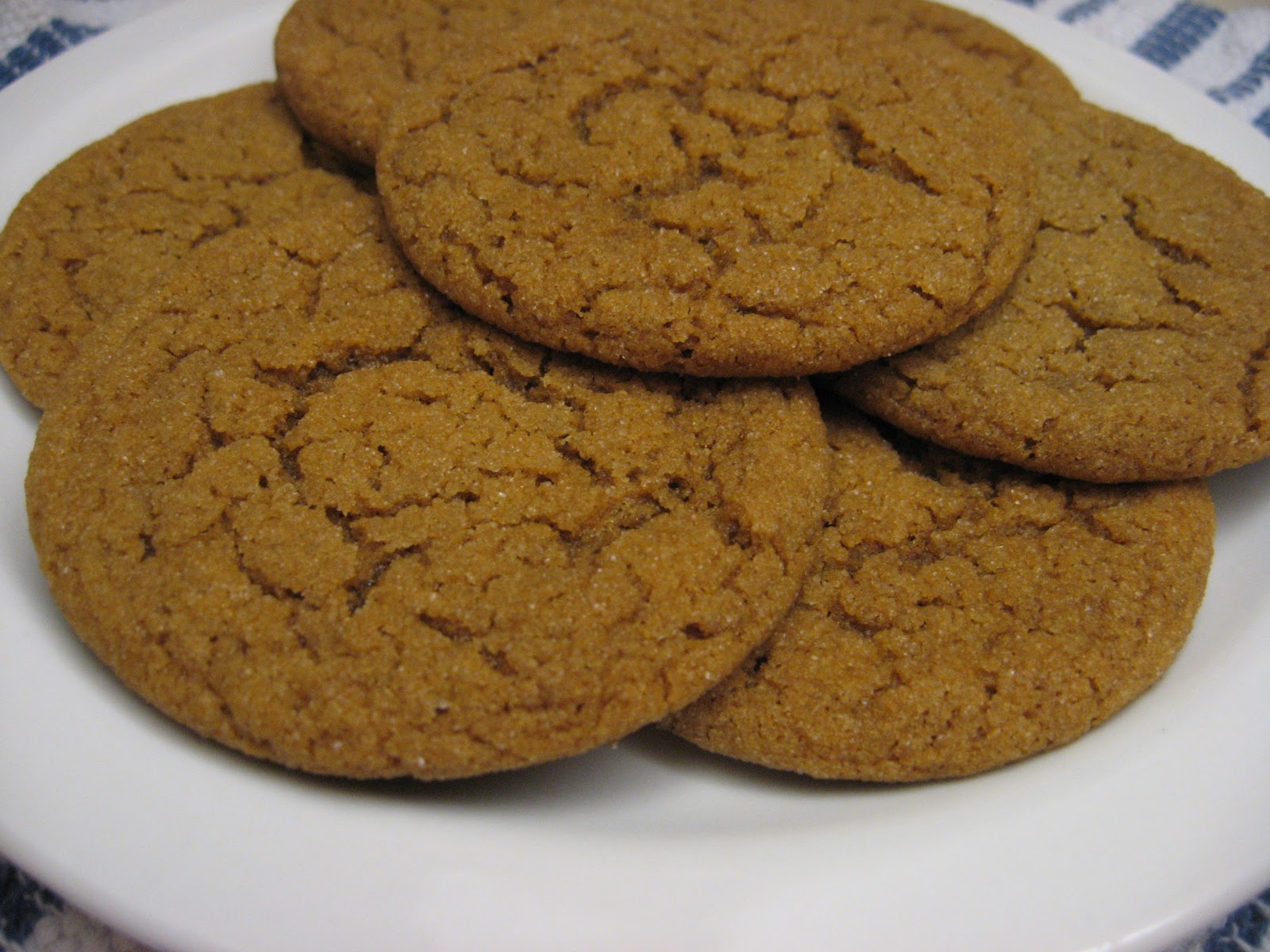 PJ's Recipe Box: Soft Gingersnaps