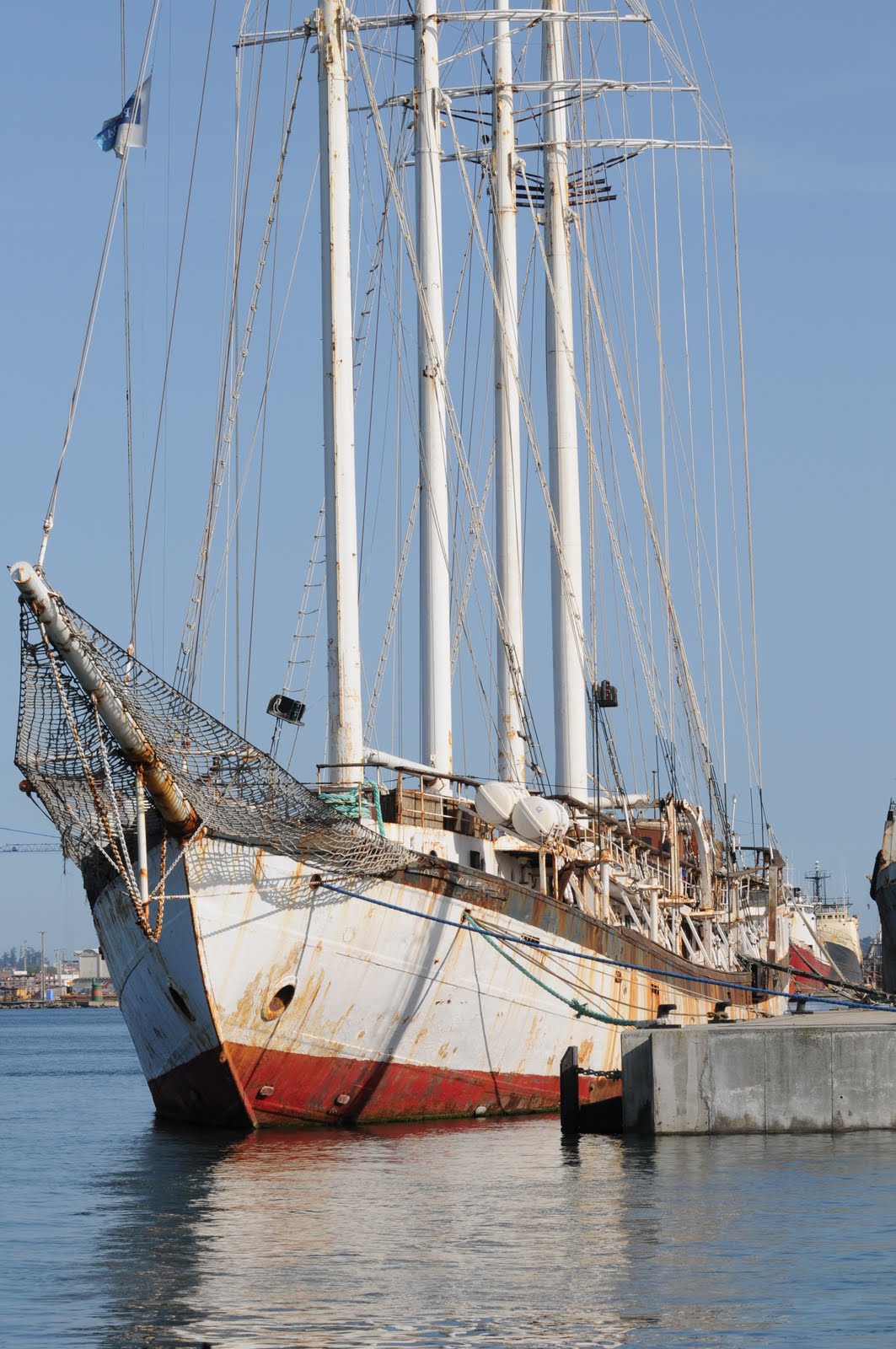 SHIPS & THE SEA - BLOGUE dos NAVIOS e do MAR: Ainda o ARGUS...