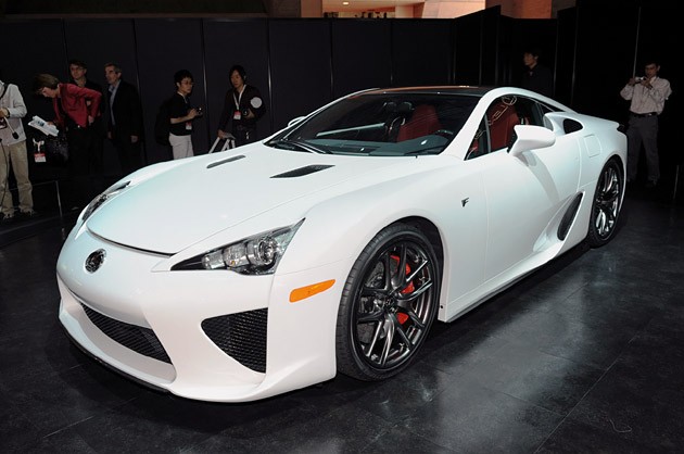 Lexus Lfa Supercar Wallpaper: Rear-drive Lexus Supercar