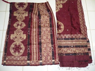 Aneka Kerajinan Khas Lampung - Tapis | Sulaman Usus | Sutra - Murah dan ...