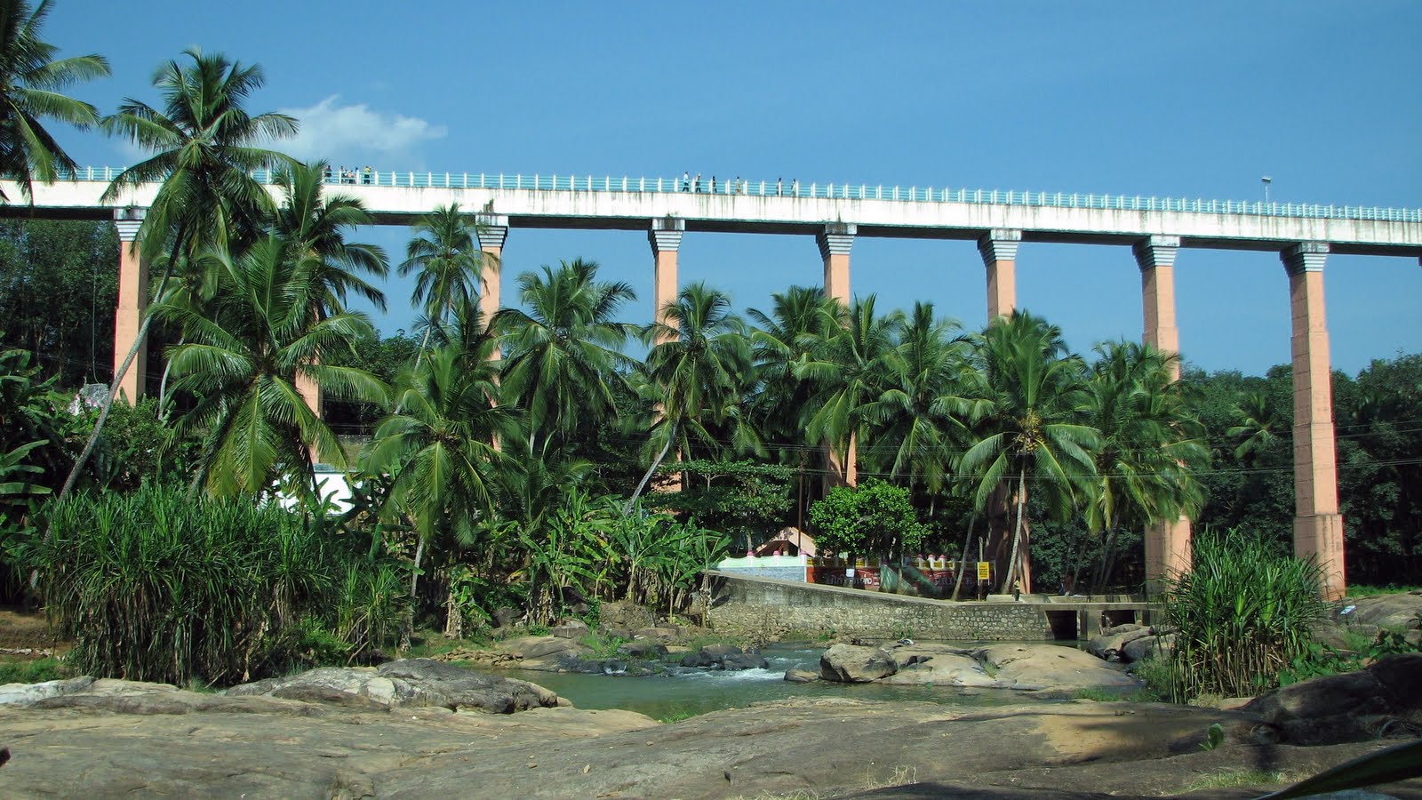 Mathur Hanging Bridge(Aqueduct)