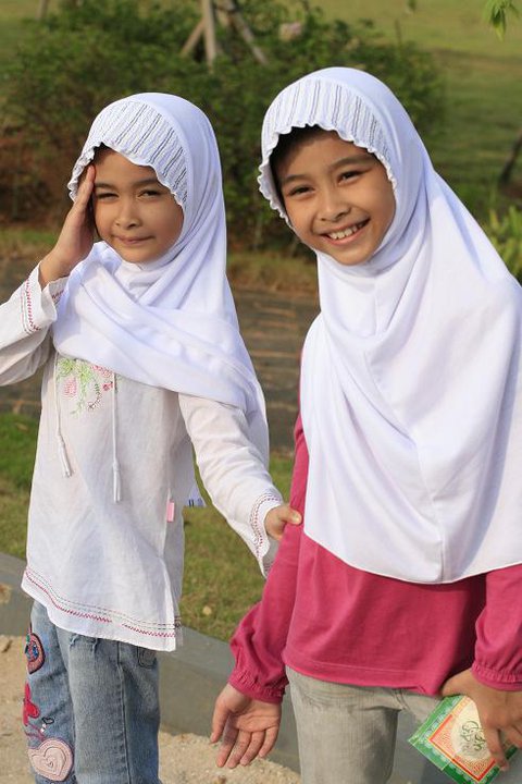 kumpulan foto diva dan gaxel: DIVANDRA AZHURA THALIA SHANIE DAN GAXEL ...