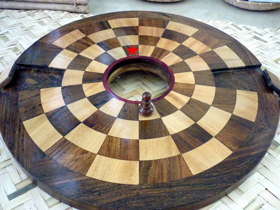 Circular Chess : the complete rules