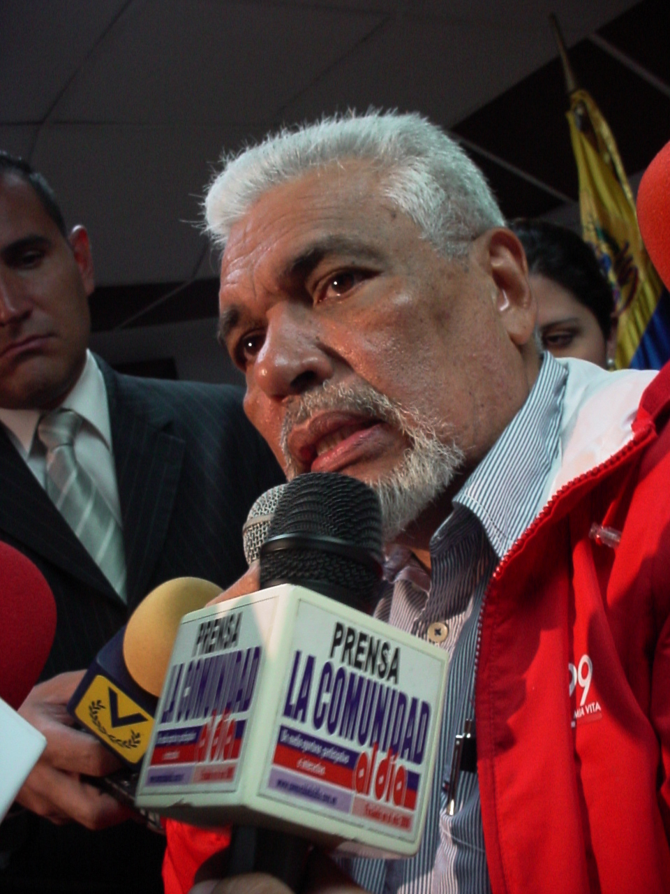 LA COMUNIDAD AL DIA . COM - PRENSA . -: Alcalde Edgardo Parra - Es un ...