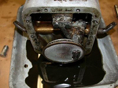 BZ's BMW Isetta 300's: Isetta - Engine Disassembly