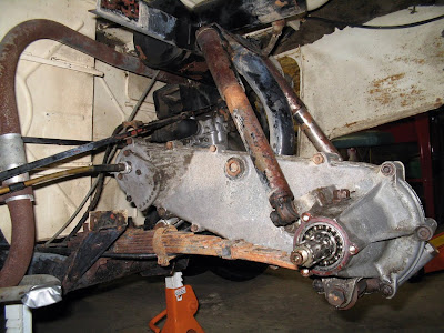 BZ's BMW Isetta 300's: Isetta - Chain Case & Rear Brake