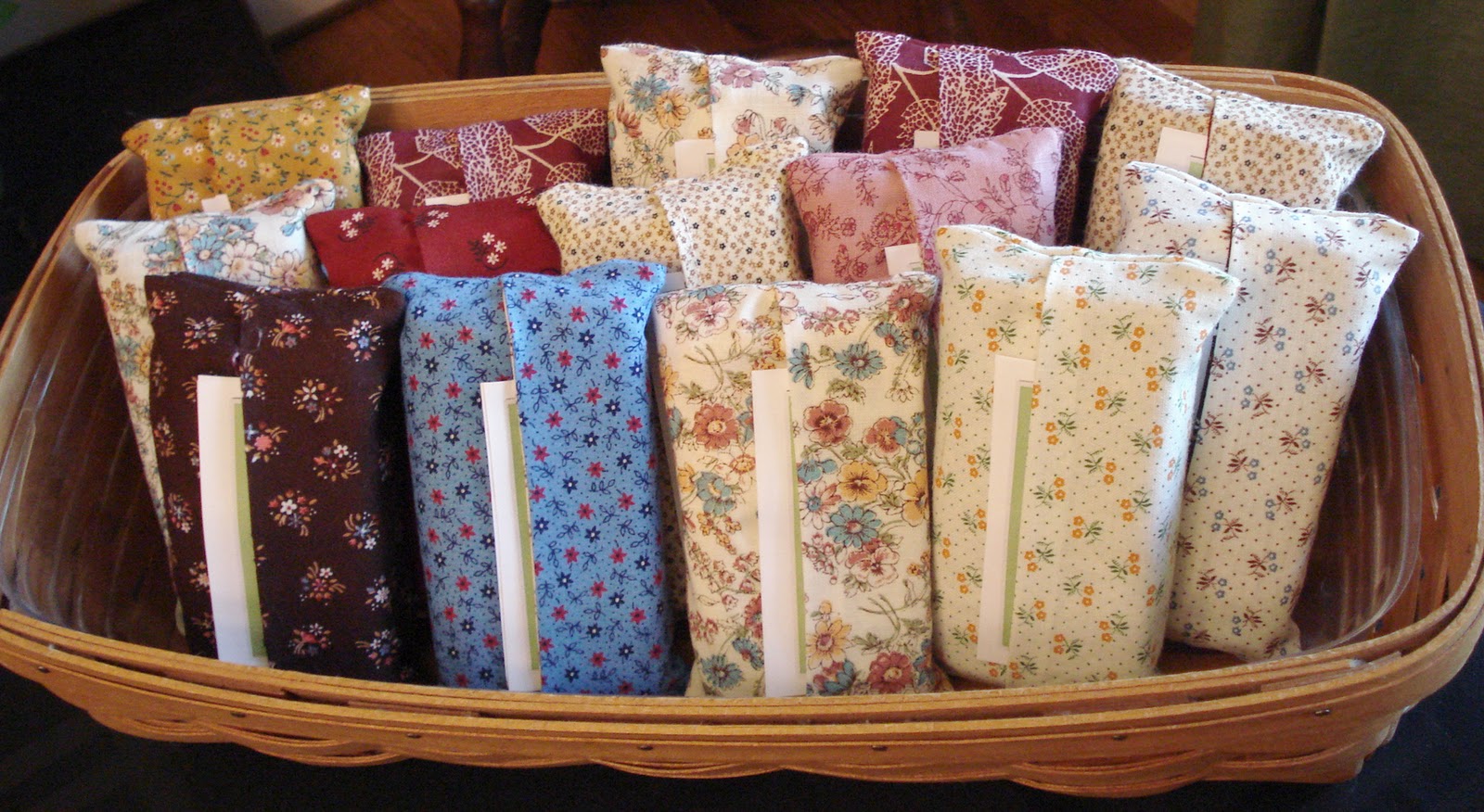 CocktailMom: Handmade Pocket Tissue Holders