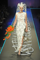 .: TRICK OR TREAT: RAVE INSECT