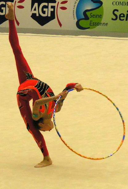 Gimnasia Ritmica !: Gimnasia ritmica : UN DEPORTE CON IMPLEMENTOS